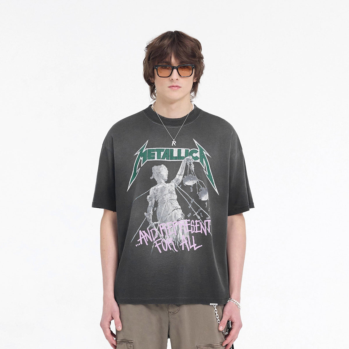 How to Style Graphic Tees | REPRESENT